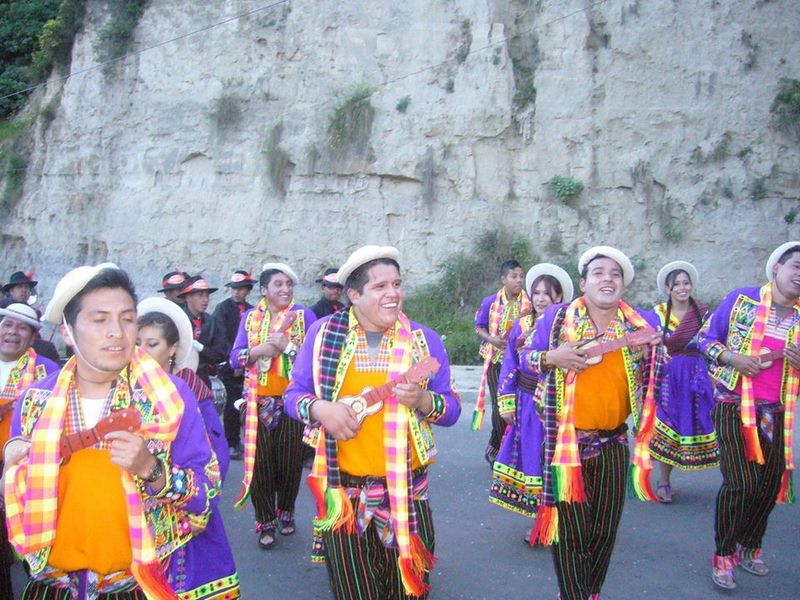 Demasiadas Noches: Potolos (Bolivia)