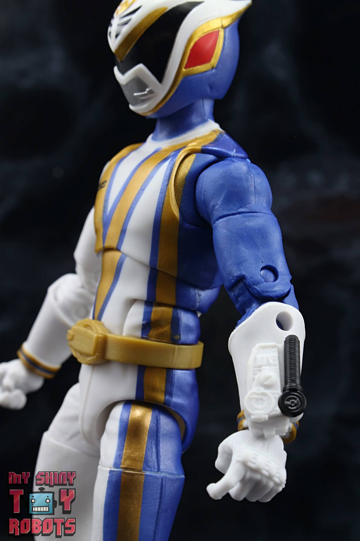 My Shiny Toy Robots: Toybox REVIEW: Power Rangers Lightning Collection ...