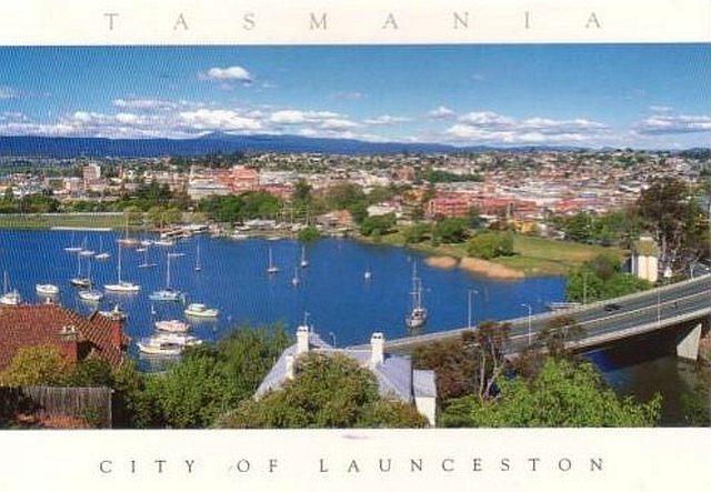 Travels with postcards around the world: LAUNCESTON