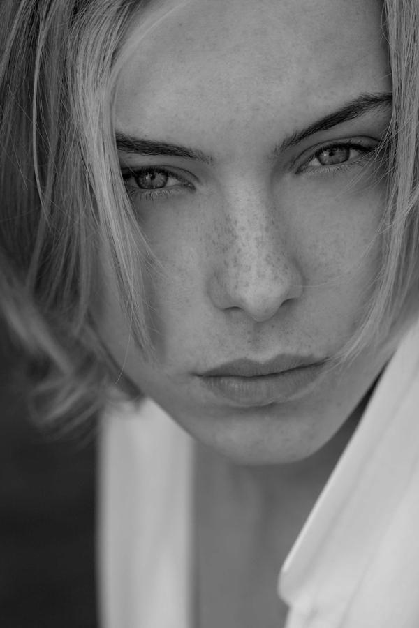 beautifulboysfaces: Roger Garth