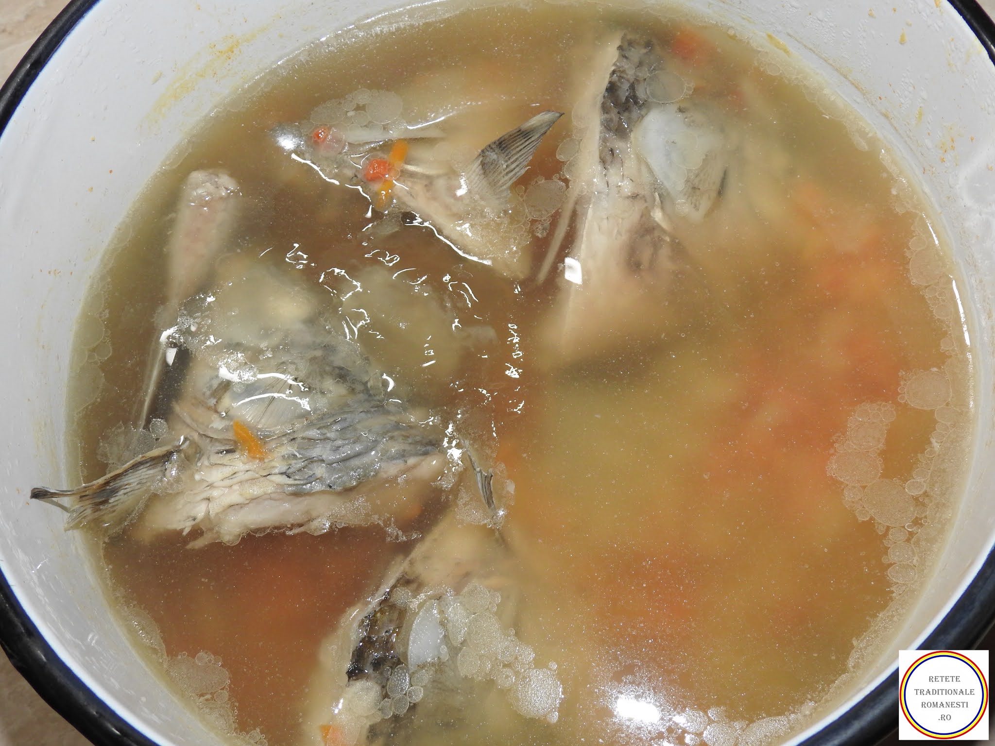 Bors de peste reteta | Retetetraditionaleromanesti.ro