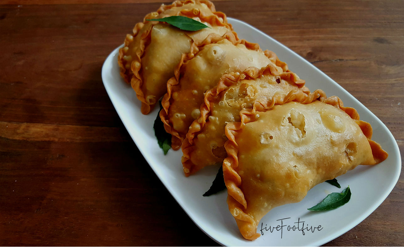 FiveFootFive Sg: My Favourite Recipes: Epok-Epok Kentang
