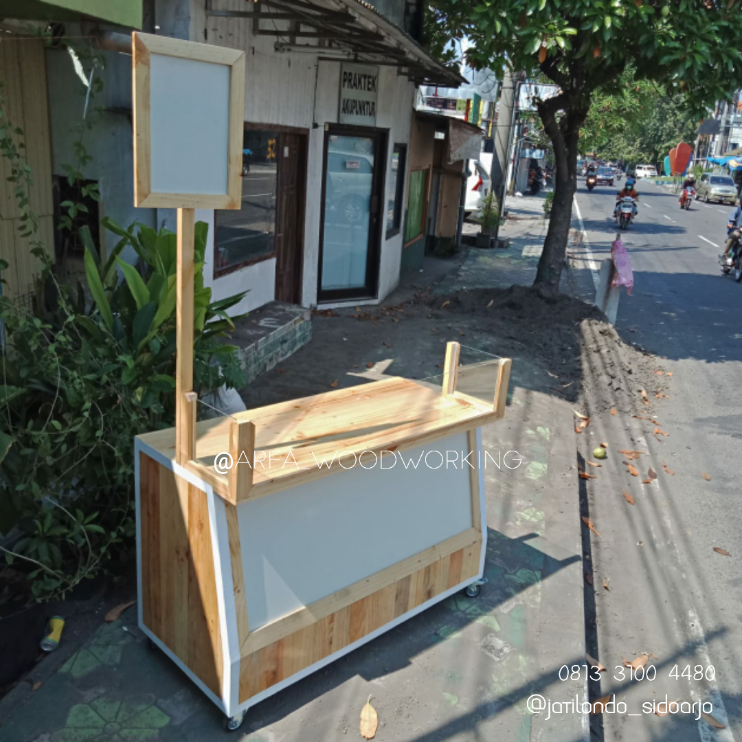 Rombong Kayu Klasik Jati Belanda Sidoarjo