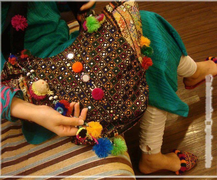 Facebook cool dpz and cover photos: Girls Dp