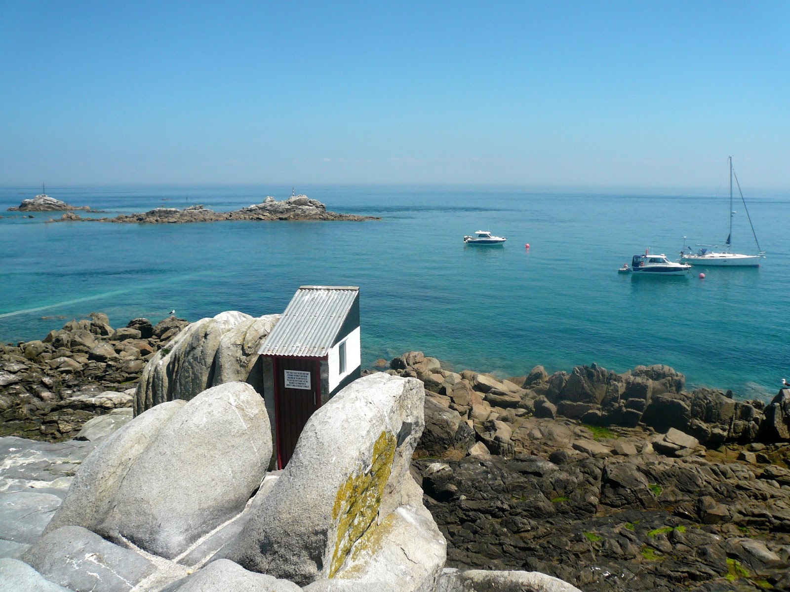 VOILE et REGATE, Karibario & ses amis, A 40, Sun Odyssée 40, Chausey ...