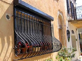 INSIDE REAL ESTATE BUSINESS INFO: Bars on Windows: Types and Tips