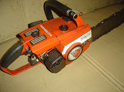 VINTAGE CHAINSAW COLLECTION: HOMELITE GROUP OF SAWS.