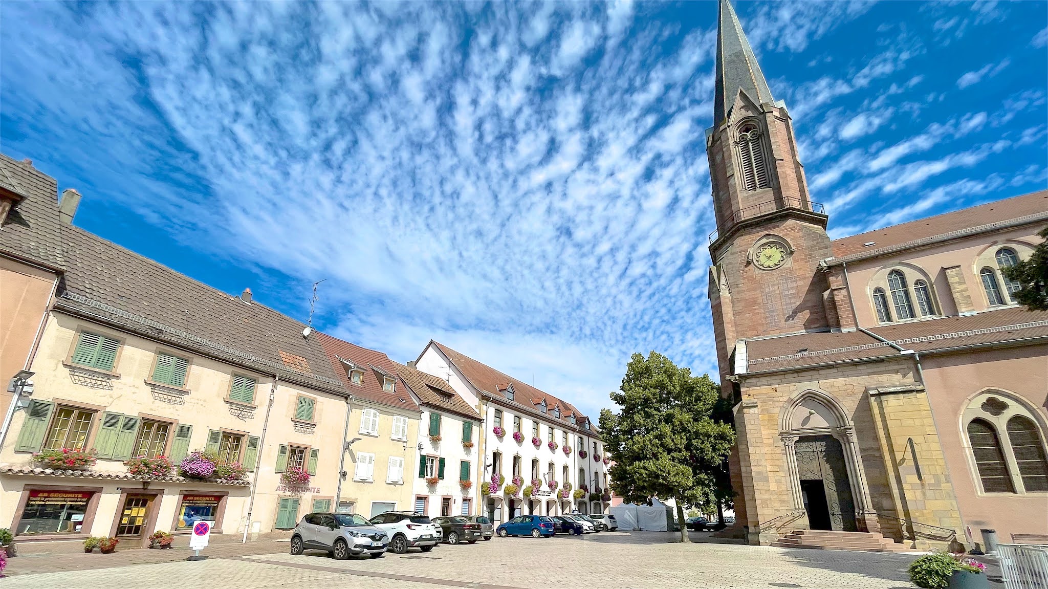 El meteorito de Ensisheim ~ El LoBo BoBo,... un blog de viajes