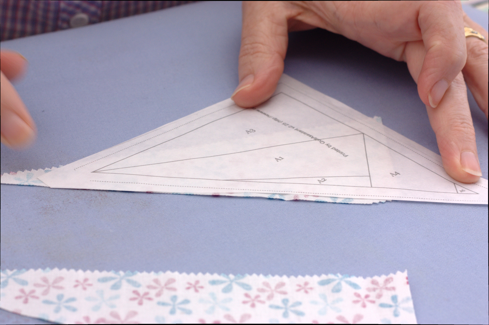 Patchwork Quilt: 3. A Guide to Paper Piecing + Free Pattern! ~ The ...