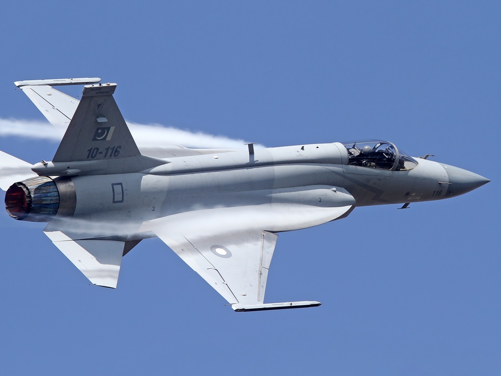 NIGERIA READY TO BUY JF-17 FROM PAKISTAN - Blog Before Flight ...