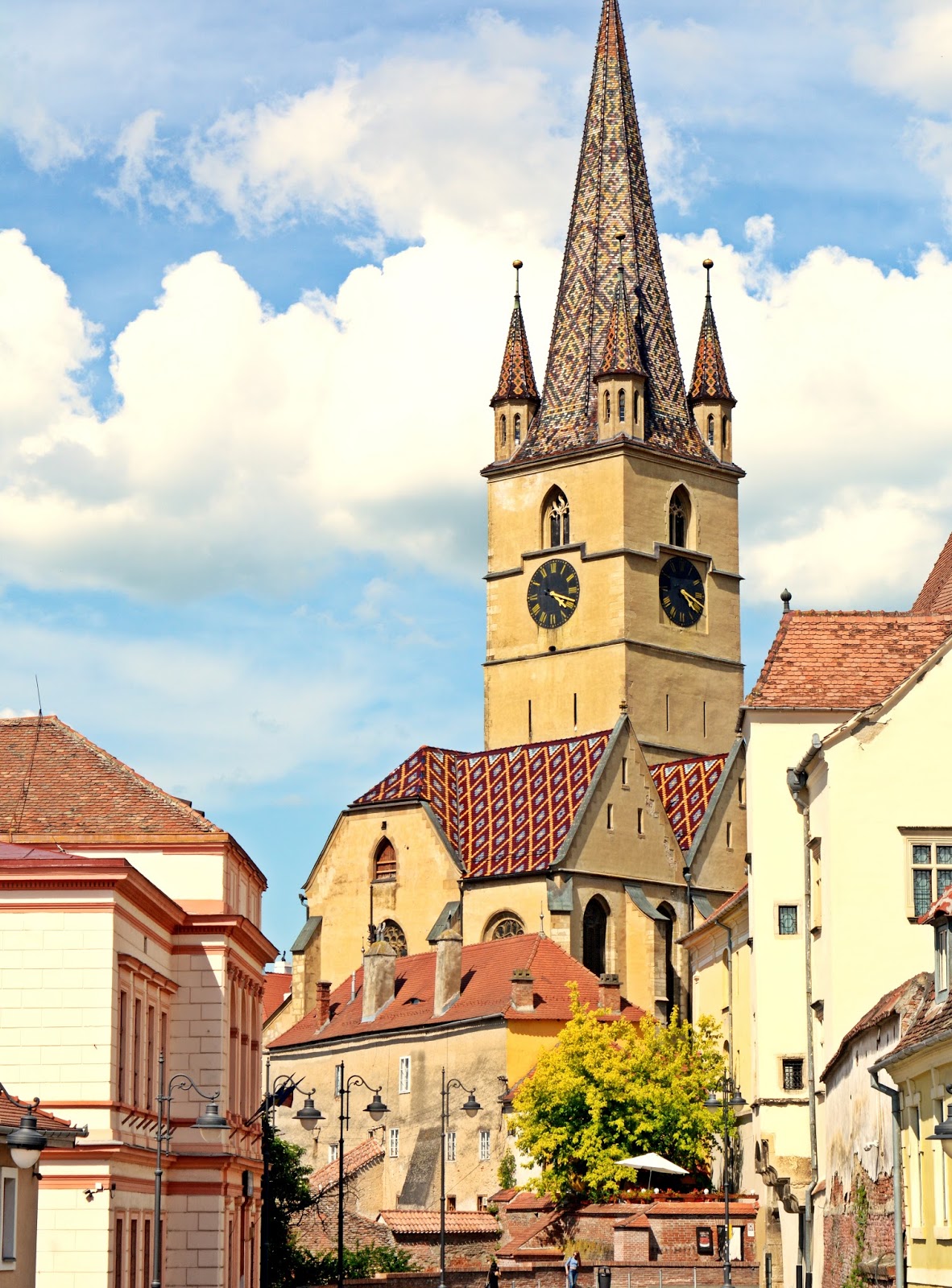 Song of Colours: Sibiu - The Lutheran Cathedral of Saint Mary
