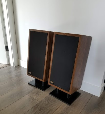 Speakerholic: Classic EPI 100V Speakers