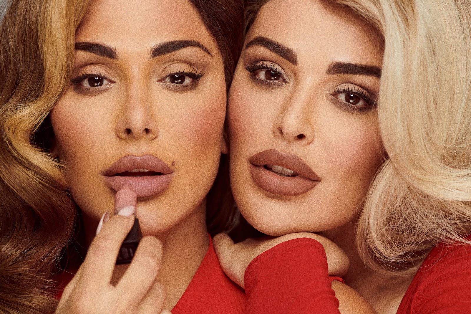 Huda Beauty Huda and Mona Kattan 90's Supermodel Beauty Campaign Power ...
