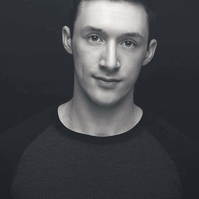 JK's TheatreScene: Standing @ Zero: The Prom's Drew Redington