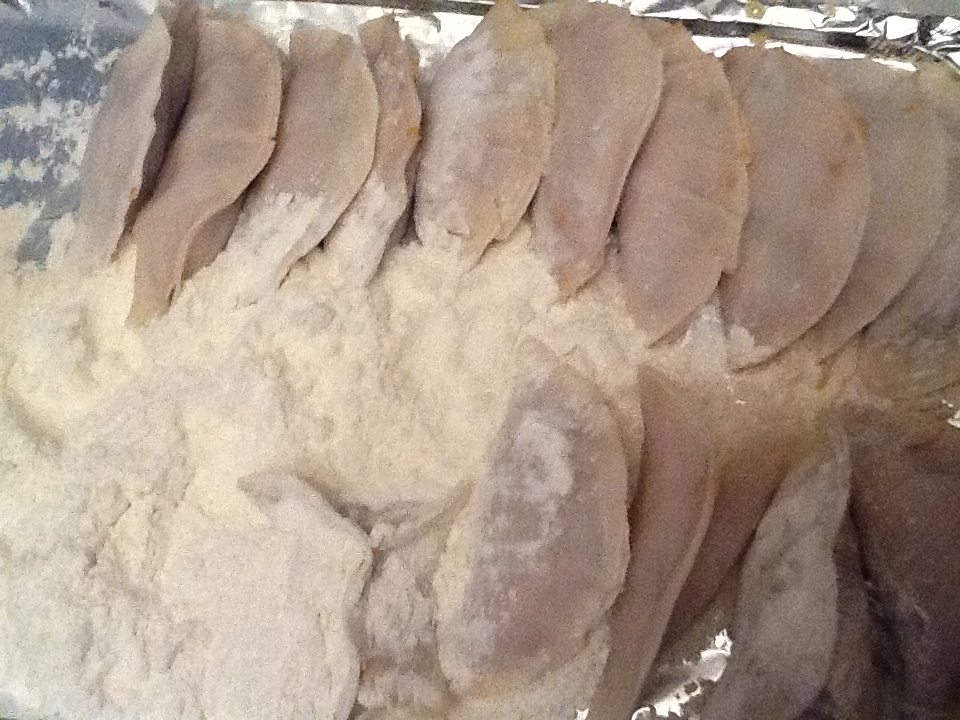 just piddlin': Family Cooking - Making Mandoo (Korean dumplings)