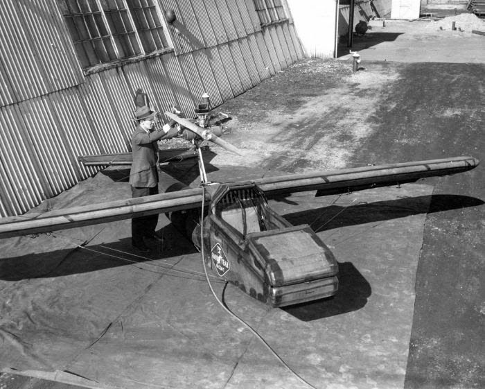 World Of Technology: The Goodyear Inflatable Plane (16 pics)