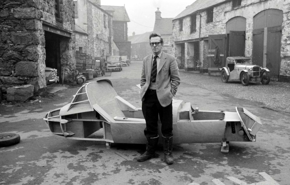 The Art and Science of Frank Costin