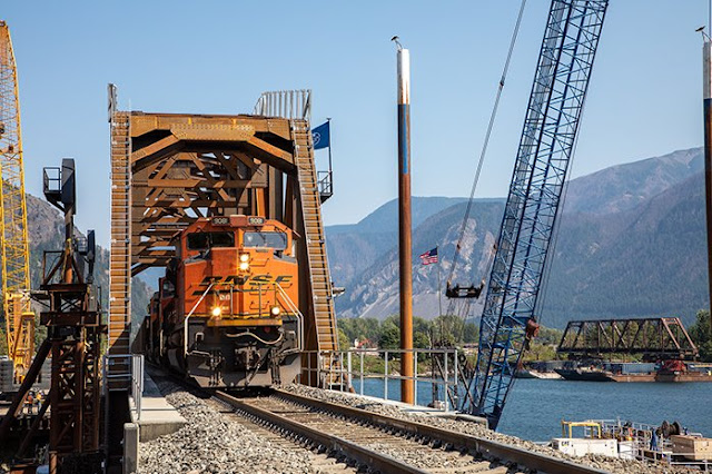 Industrial History: BNSF Bridge Replacement over Wood River at Home ...