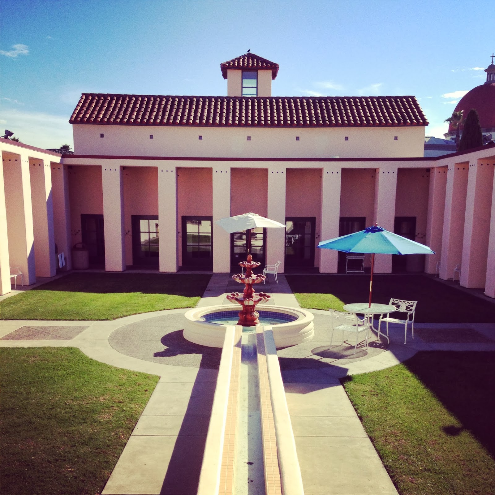 Whimzeecal: San Juan Capistrano Public Library