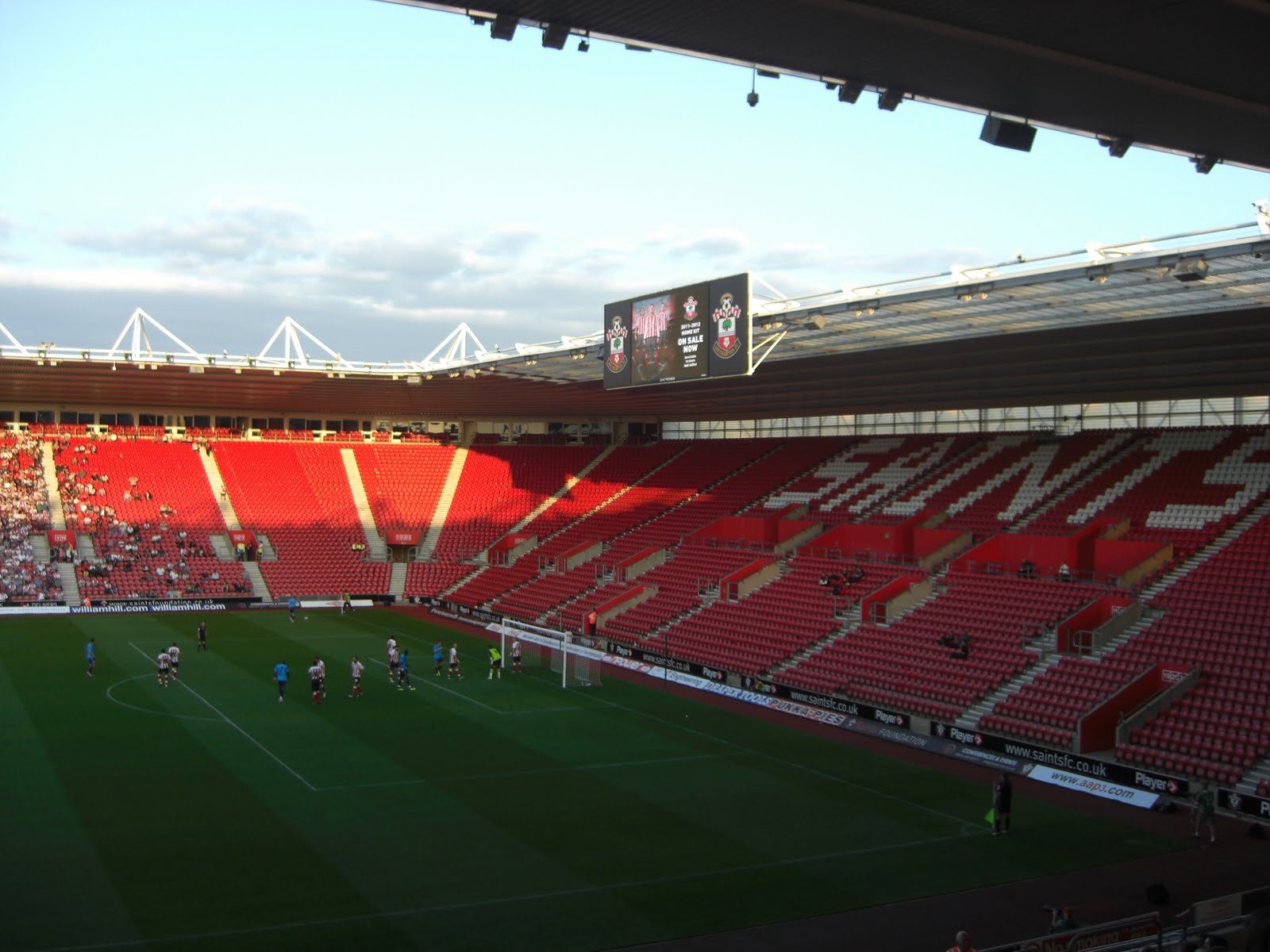 Groundhopper United: Ground #53 - St Mary's Stadium