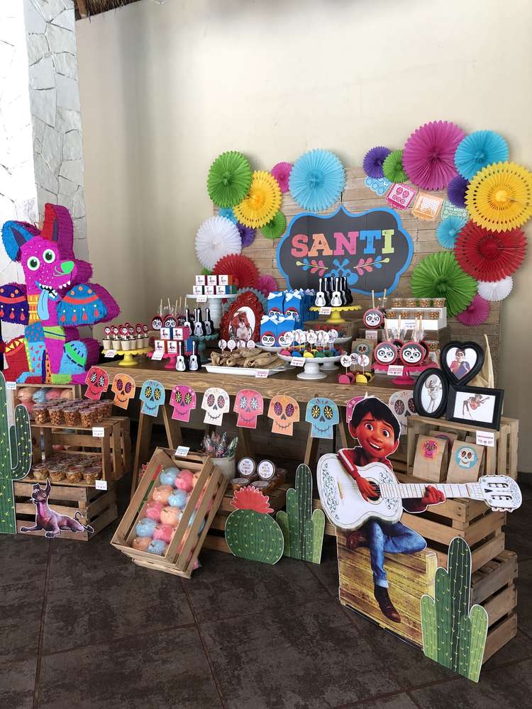 Ideas de decoración para Fiesta Coco de Disney para niños