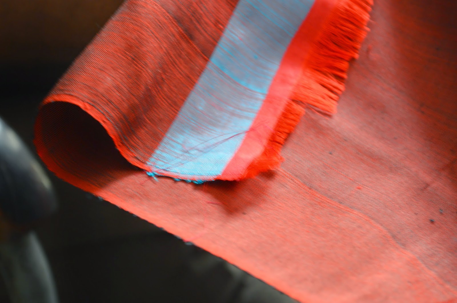 The majestic weave Pathini