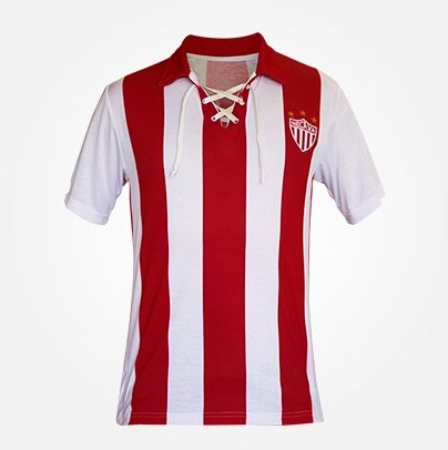 La playera Retro de Necaxa