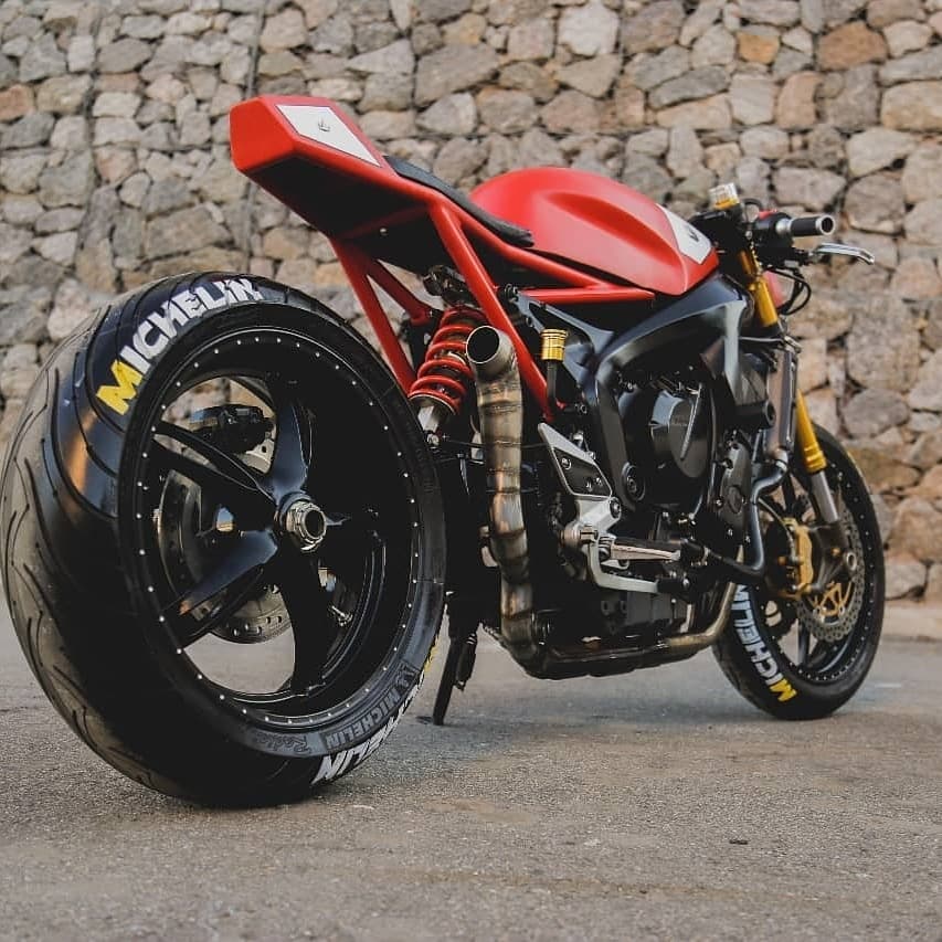 "Fórmula1 " Yamaha Fz6 Fazer - RocketGarage - Cafe Racer Magazine