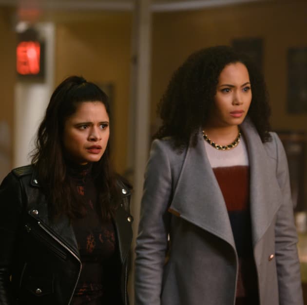 SNEAK PEEK : Bad Luck for The CW's "Charmed"