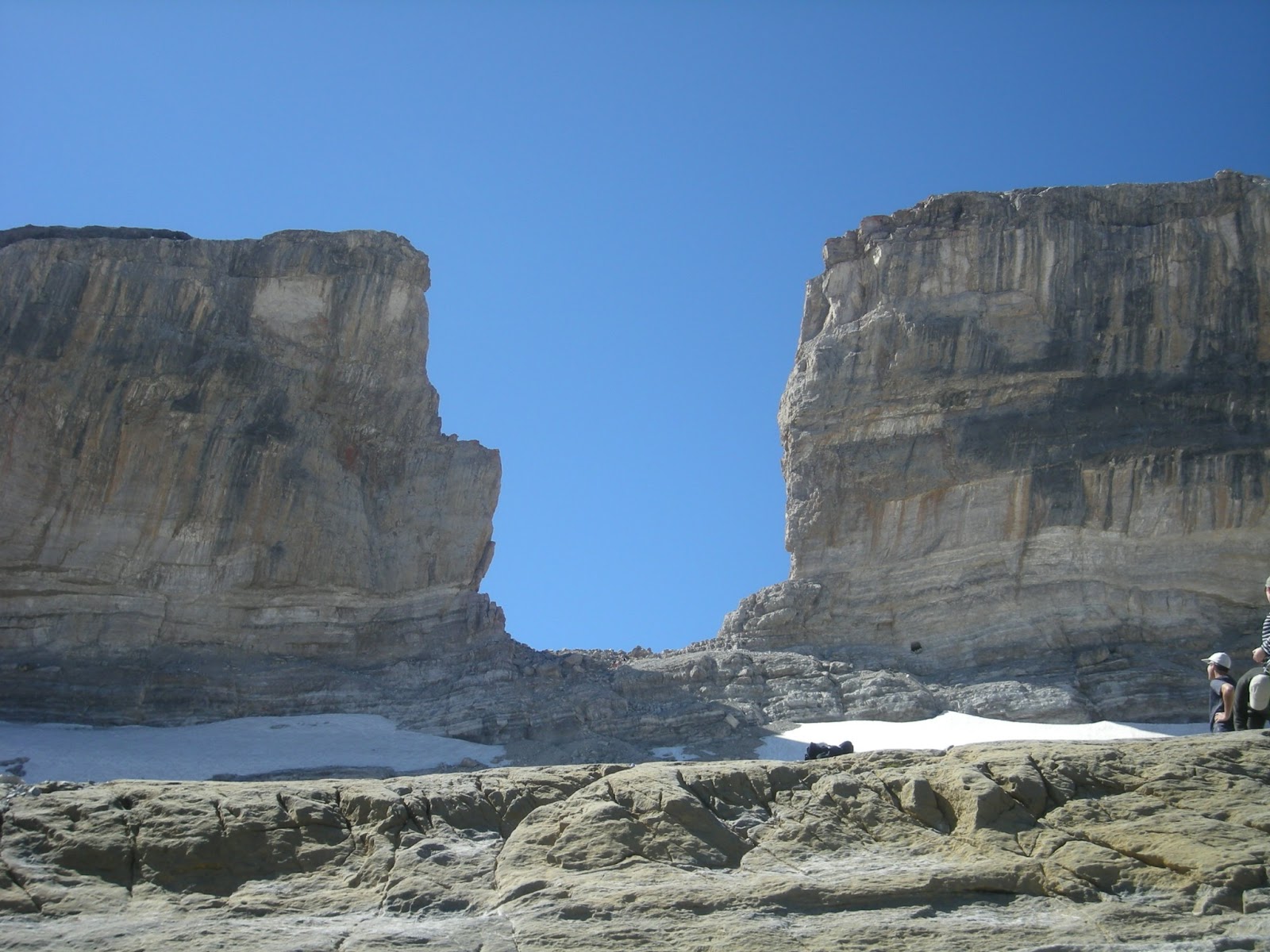 Papiyjuanan: LA BRECHA DE ROLANDO