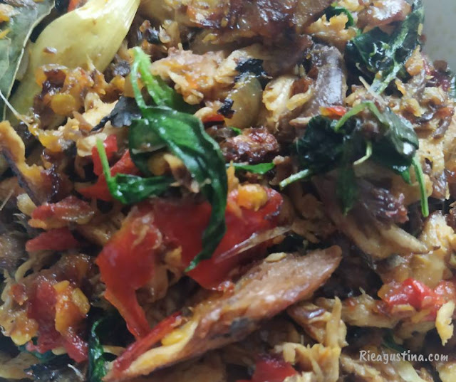 Resep Tongkol Suwir Kemangi