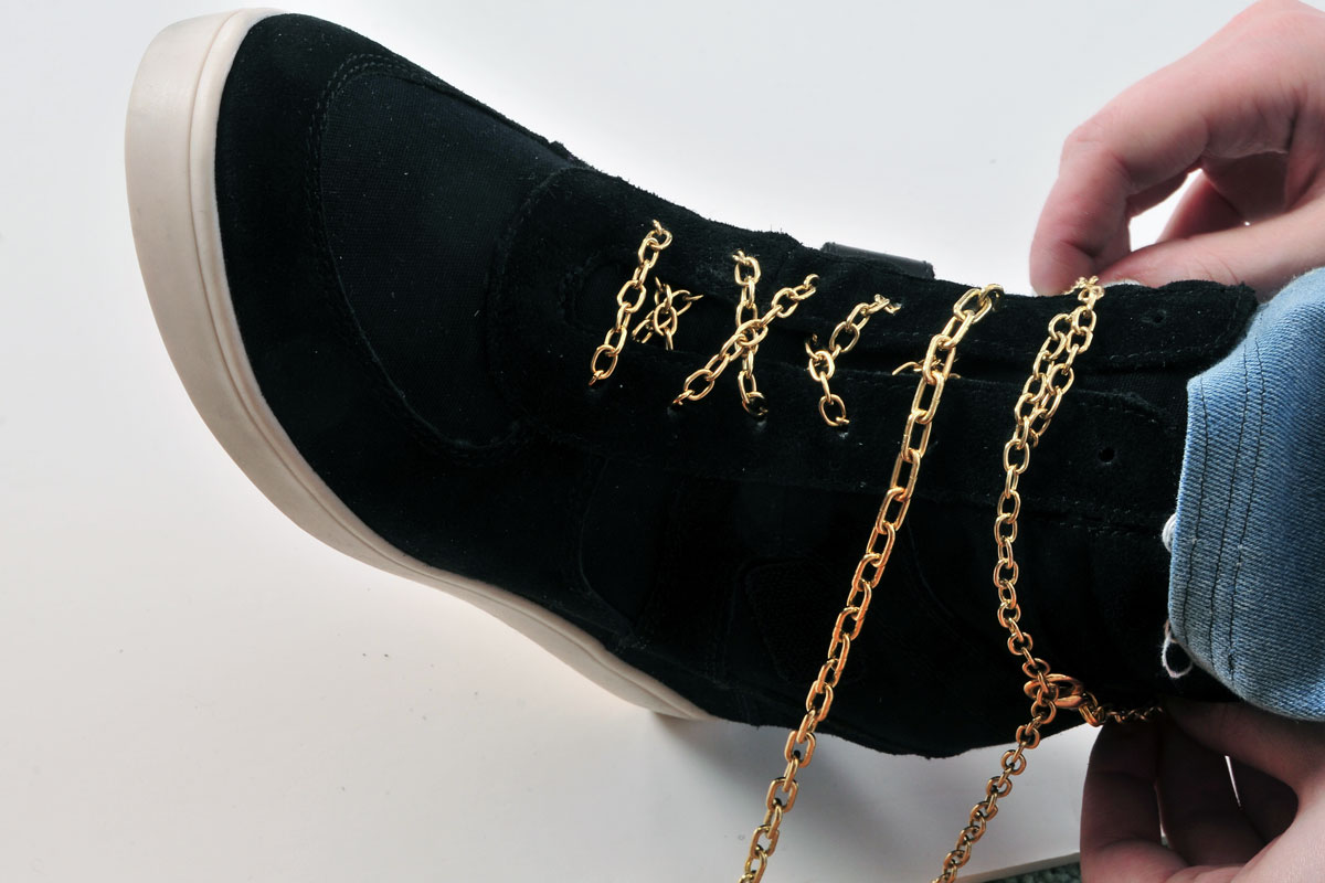 So, I make stuff: $NEAKER$: Gold Chain Laces