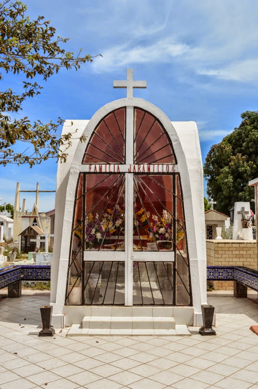 Cementerios de México: Panteón de Tecuala, Nayarit, México.