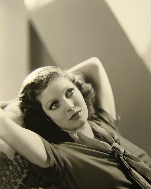 Laura's Miscellaneous Musings: A Tribute to Loretta Young