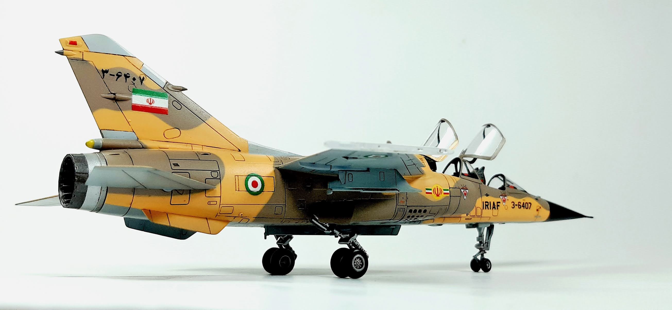 Mirage F.1BQ in 1/72, an Iranian model built by an Iranian model maker