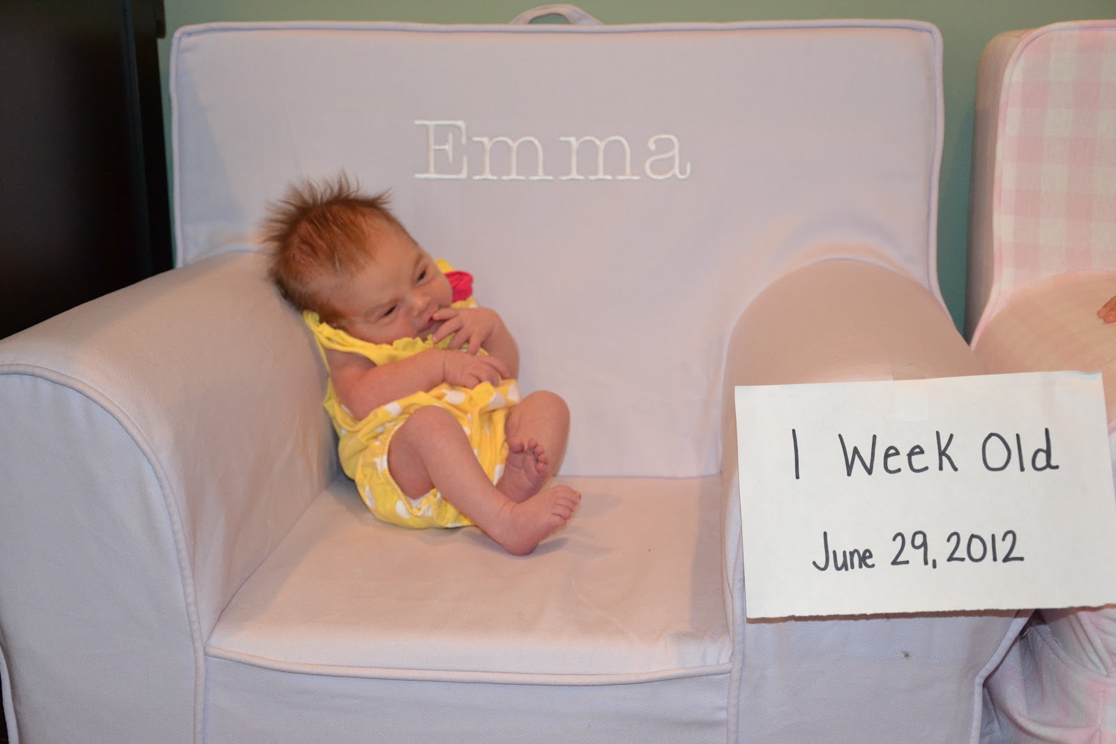 Our Little Peanuts: Emma: 1 Week Old