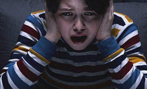 'Voices': a solid castizo recycling of Blumhouse terror, as full of ...