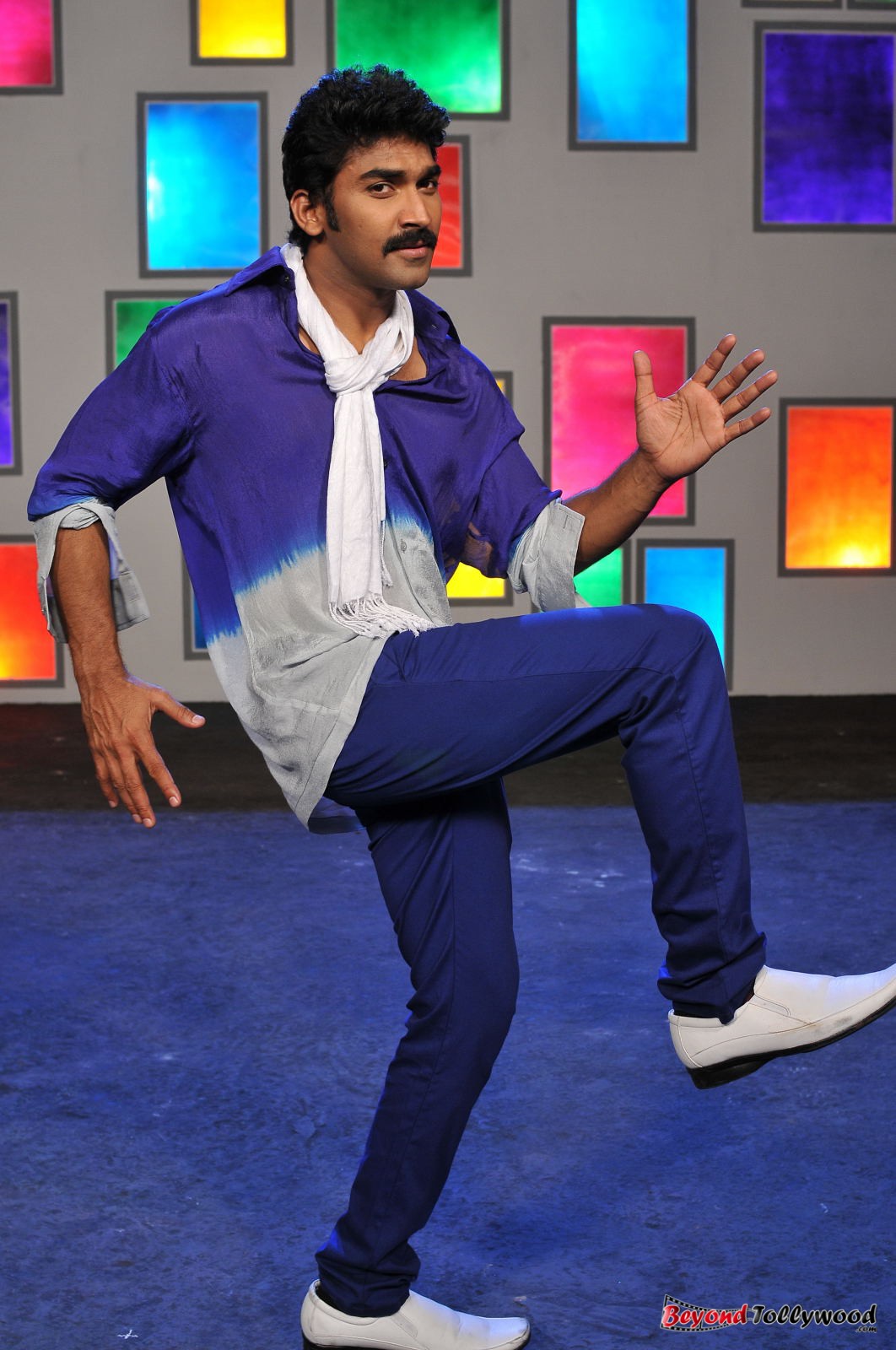 tollywoodimg: Sagar - Man Of The Match Movie Stills