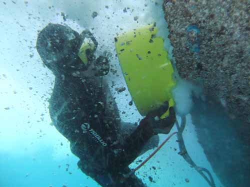 Benefits of Underwater Boat Maintenance