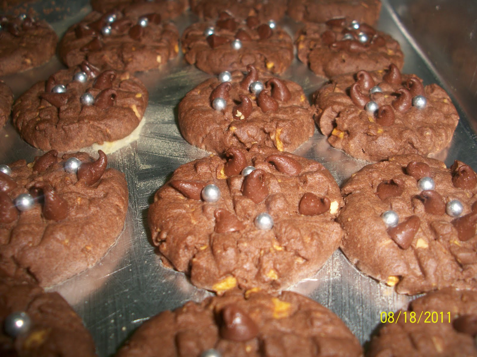 Welcome To My Life: Resepi Kuih raya: Biskut Chocolate chip