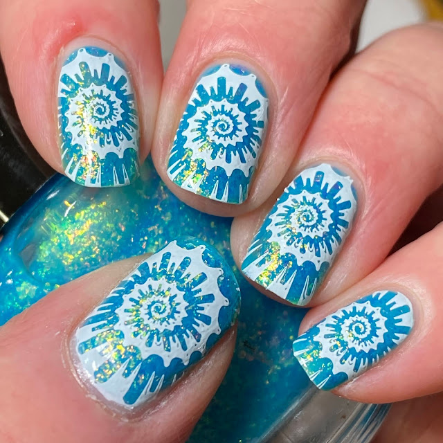 Canadian Nail Fanatic: Blue Shells