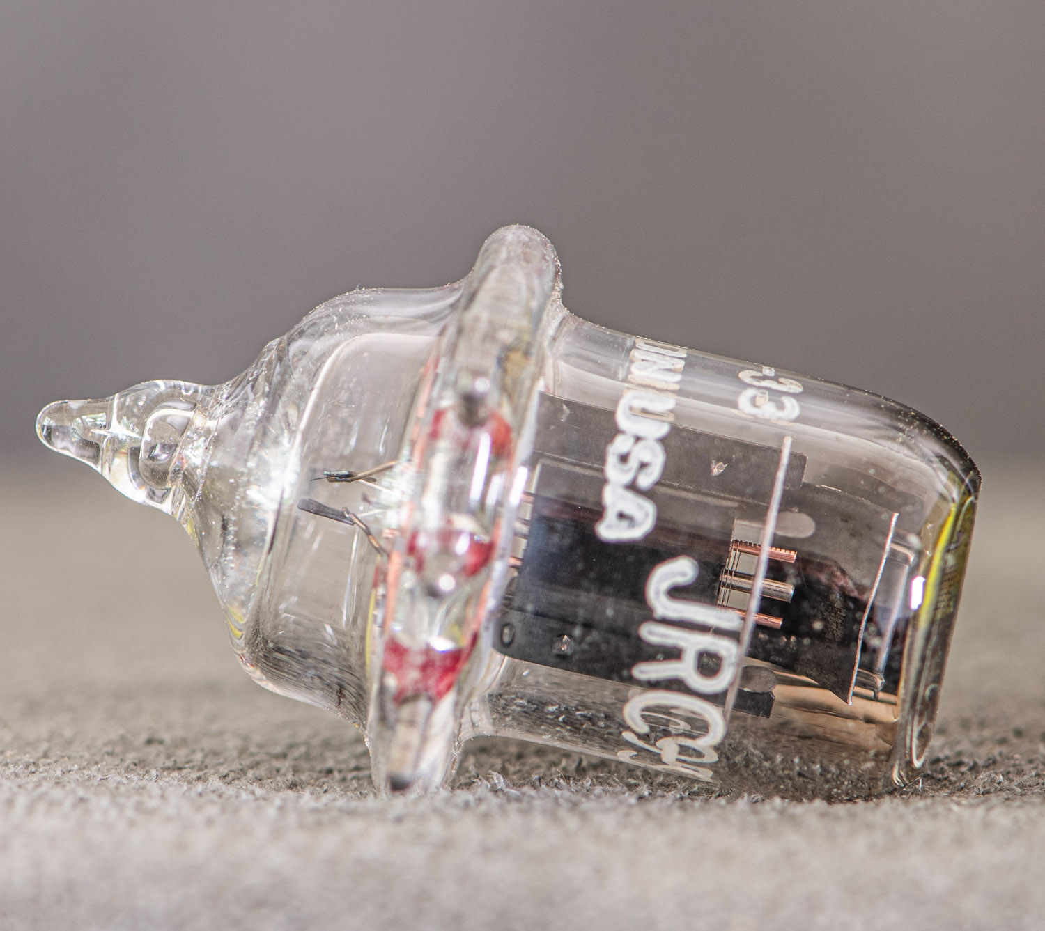 VinylSavor: Tube of the Month : The 955