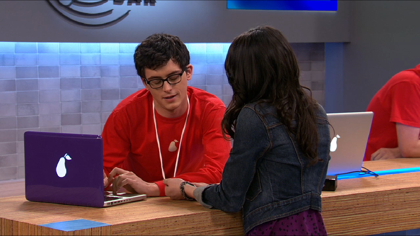 nick latino - 2012: iCarly - Trabajando en PeraStore (HD)