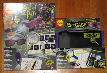 Boyce McClain's Consumers' & Collectors' Corner: Spy Case and Super ...