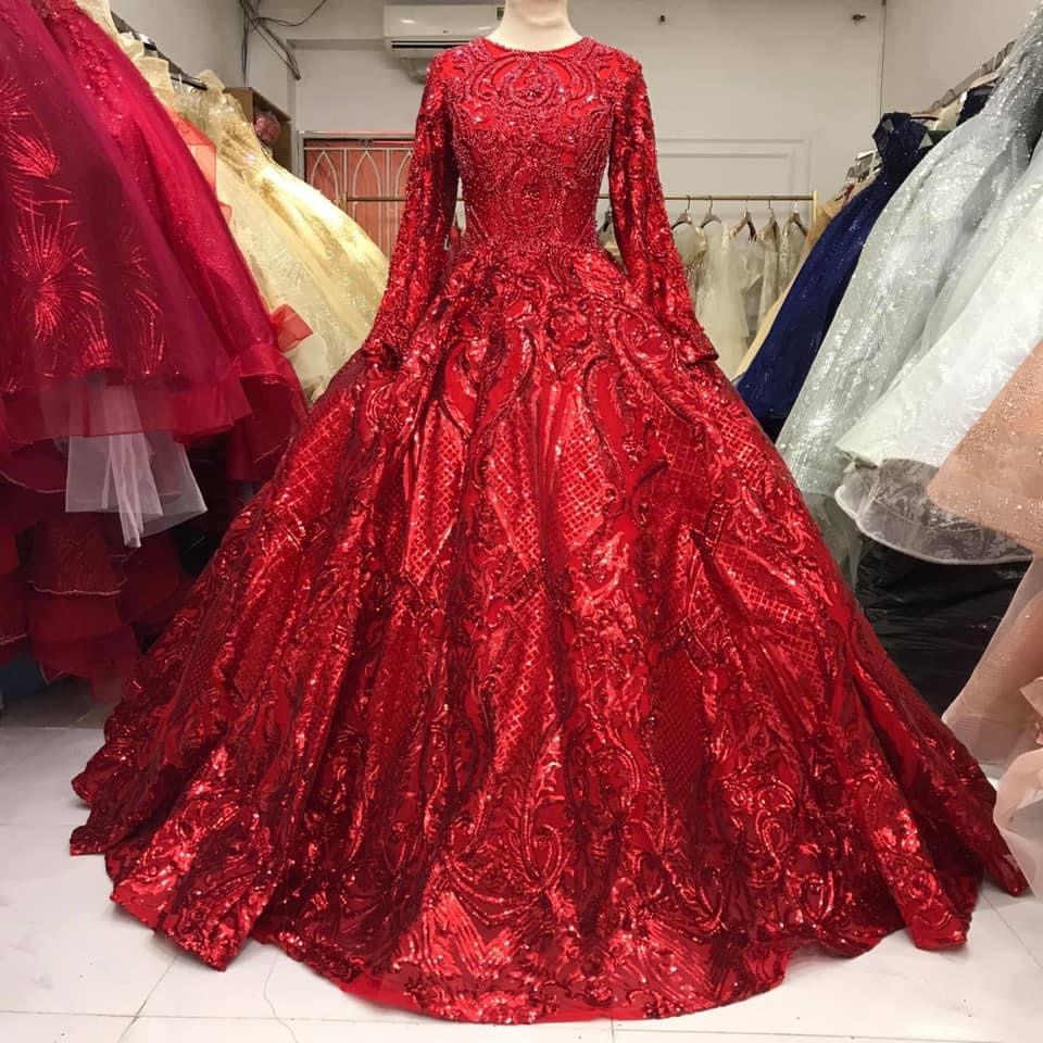 2019 modest red prom dresses collection