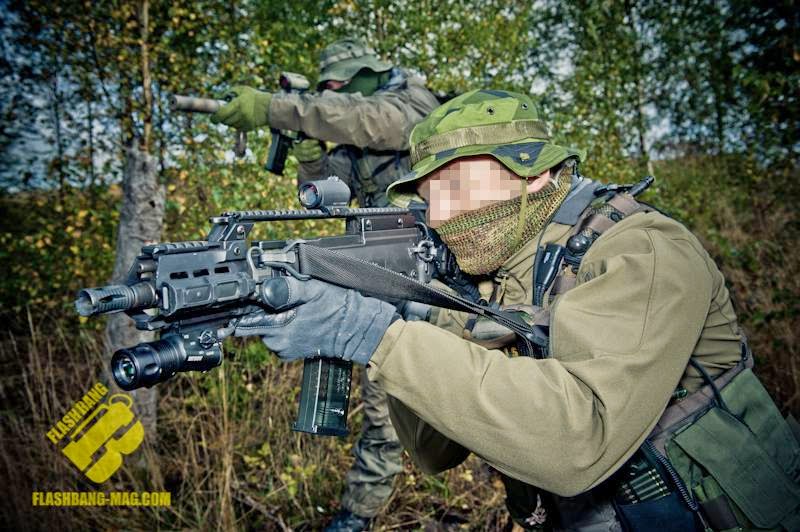 Jag vill vara farlig: Piketen i Flashbang