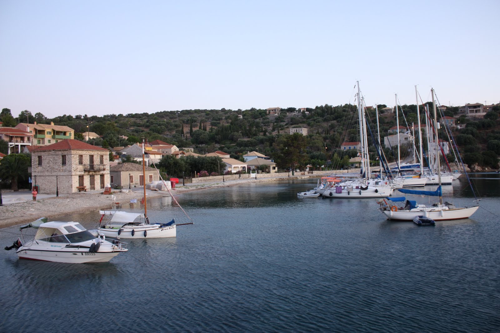 Kastos Island: Port@kastos.gr