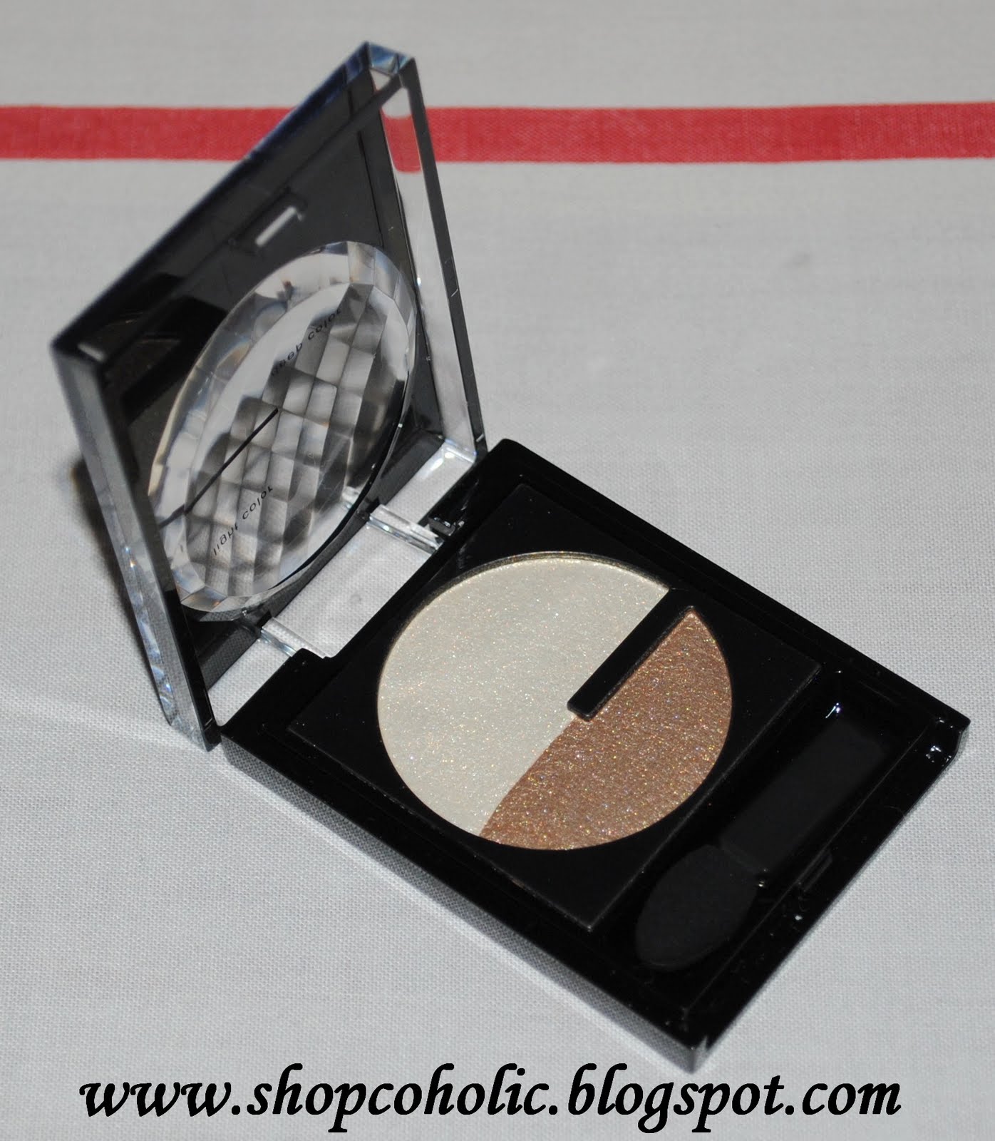Miss Shopcoholic: Review: Kanebo Kate Blendzone Eyeshadow Duo