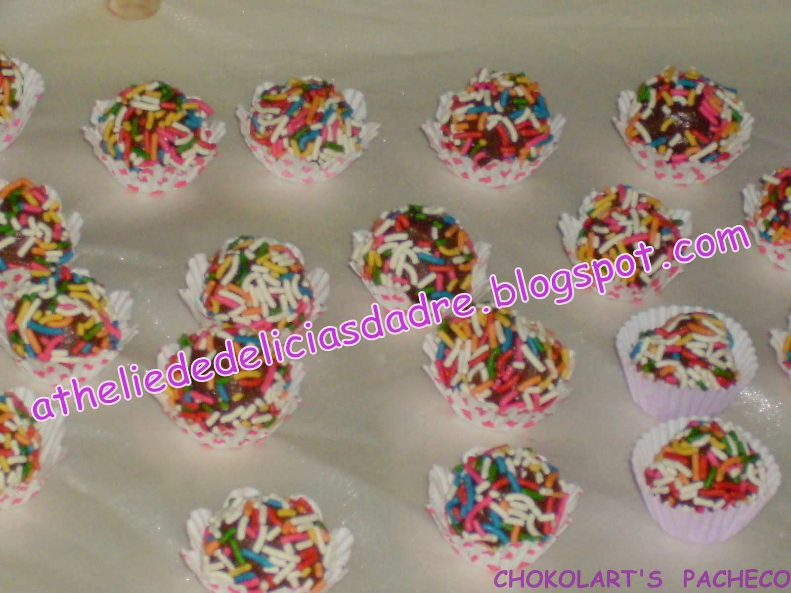 Atheliê de Delícias da Drê: Docinhos Tradicionais