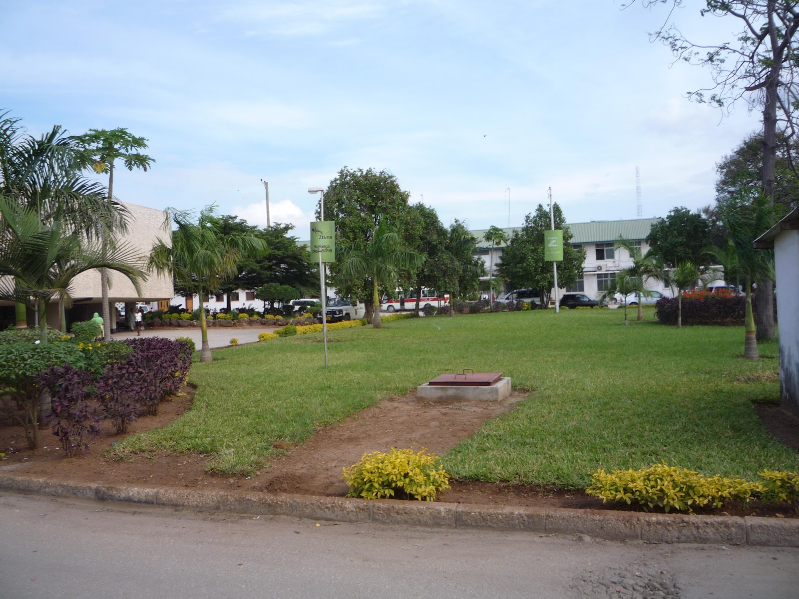 Sampster's Global Adventures: The Muhimbili hospital experience part 1